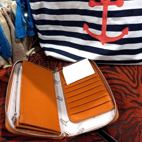 thirty-one | Bags | Thirty One Benjamin Wallet With Getaway Tote | Poshmark